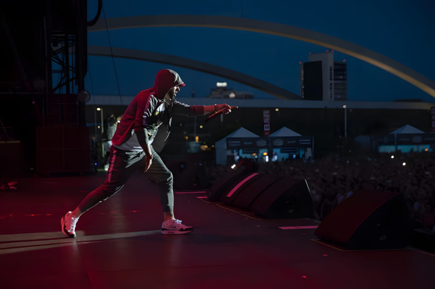 [121+] Eminem Wallpapers in 4K, HD for Desktop & Phone