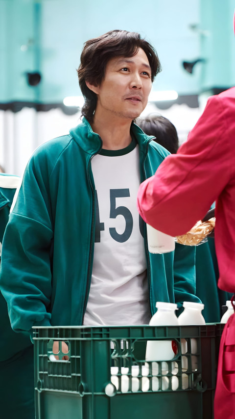 [99+] Squid Game Wallpapers in 4K, HD for Desktop & Phone