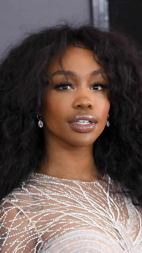[118+] SZA Wallpapers in 4K, HD for Desktop & Phone